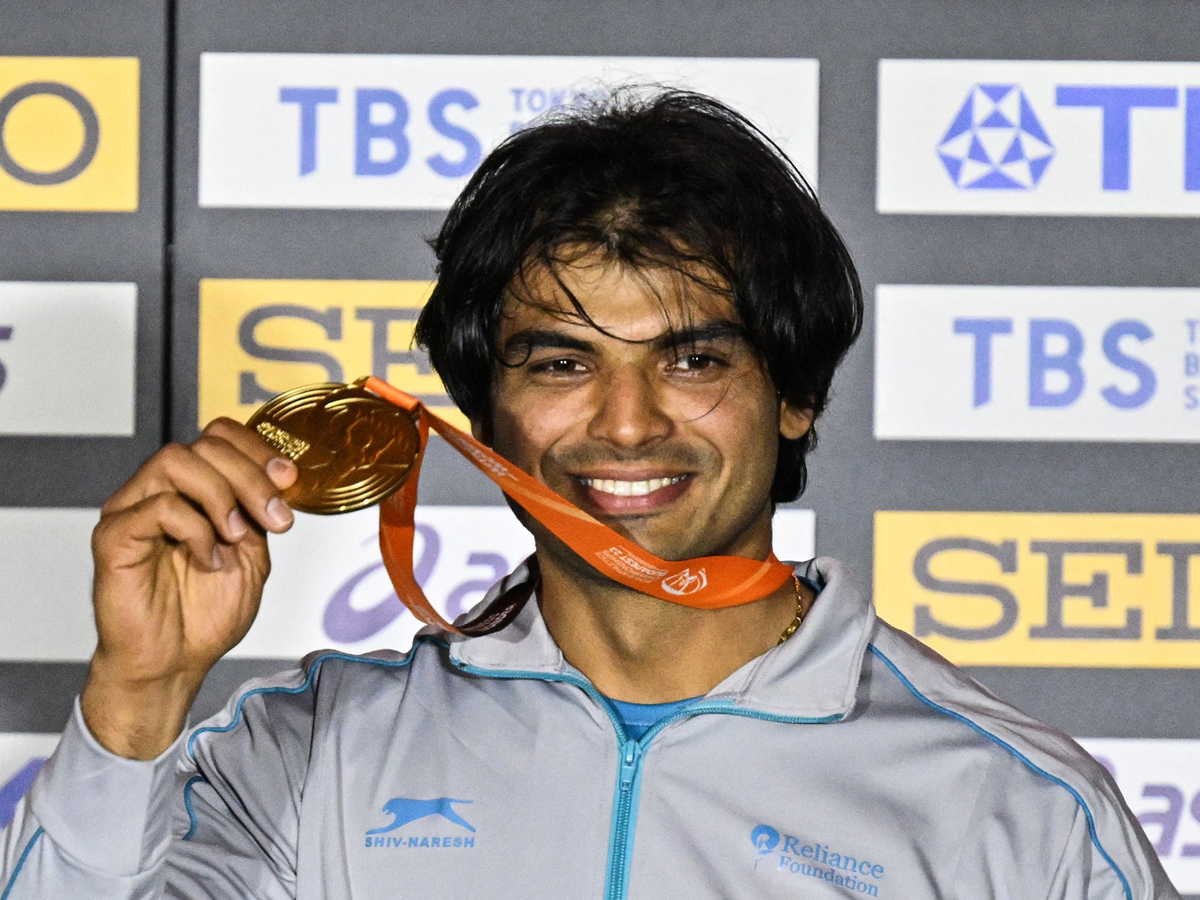 Neeraj Chopra: జావెలిన్ త్రో వరల్డ్ ఛాంపియన్గా నీరజ్ చోప్రా (ఫొటోలు ... Neeraj Chopra: జావెలిన్ త్రో వరల్డ్ ఛాంపియన్గా నీరజ్ చోప్రా (ఫొటోలు ...